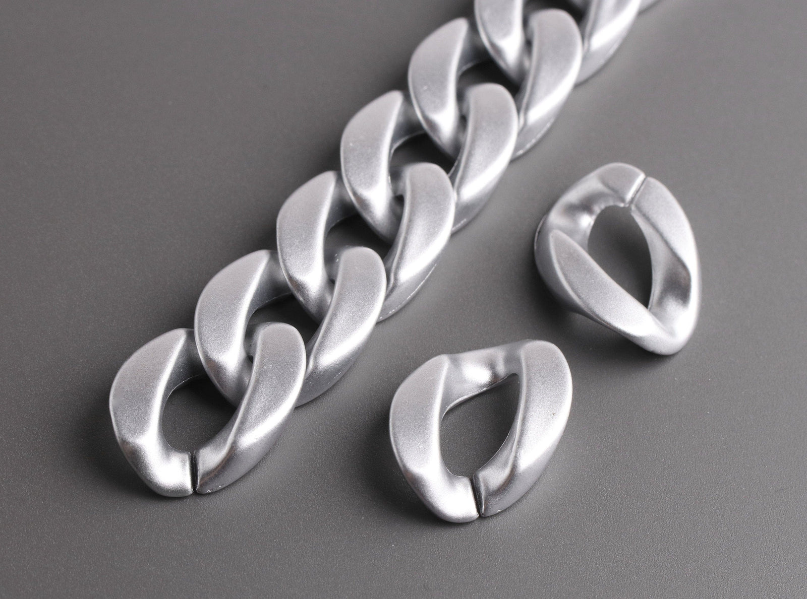 1ft Matte Silver Acrylic Chain Links, 23mm, Metallic, For Men's Chain