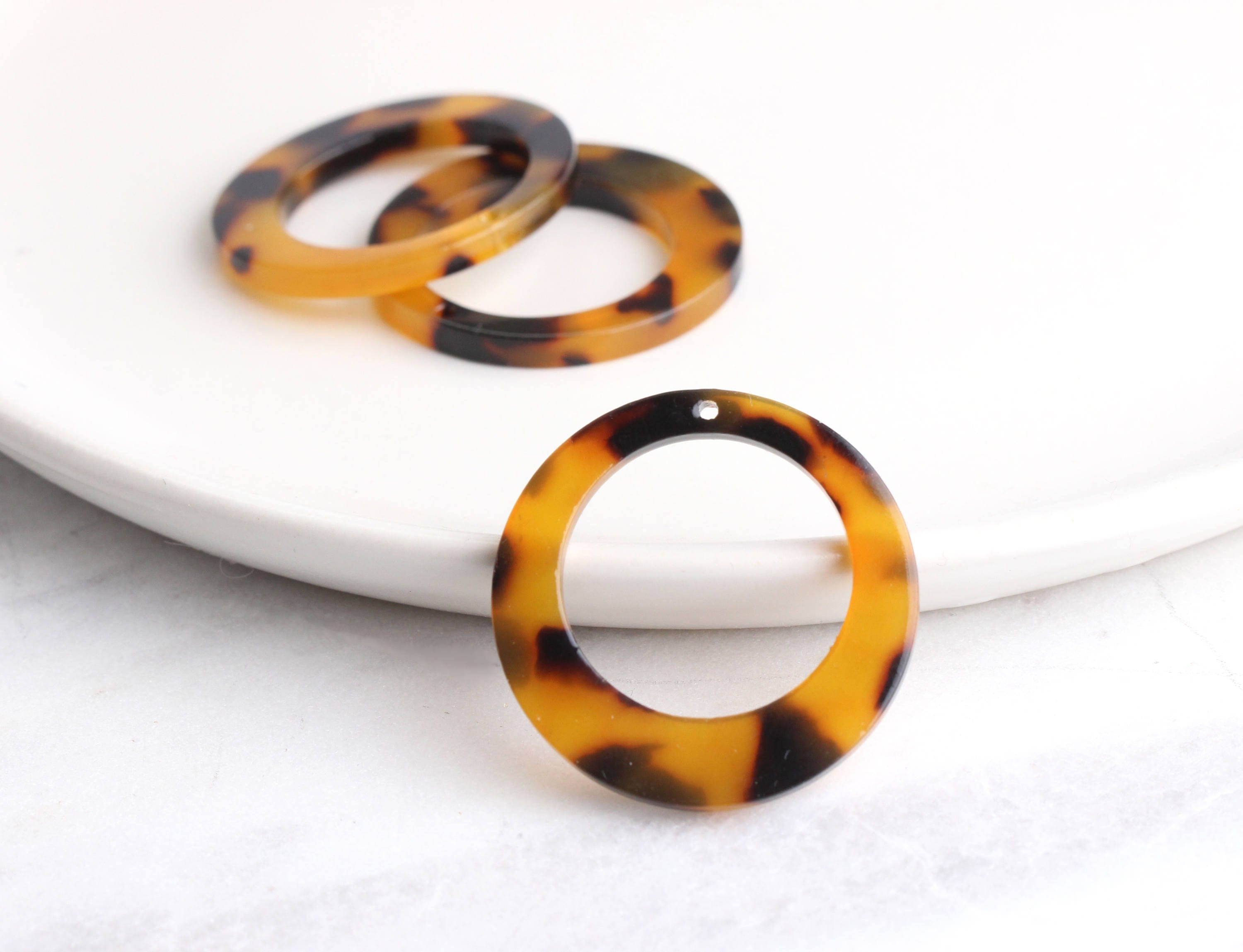 4 Tortoise Shell Earrings Hoop 29mm, Amber Brown Tortoise Circle Ring